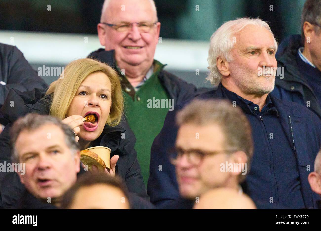 Frites niederlande hi-res stock photography and images - Alamy