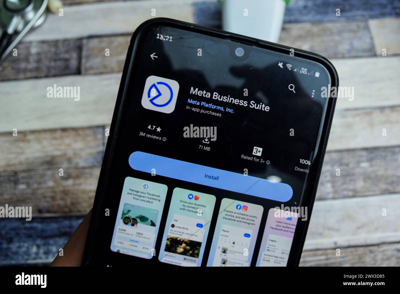 Meta business suite app hi-res stock photography and images - Alamy