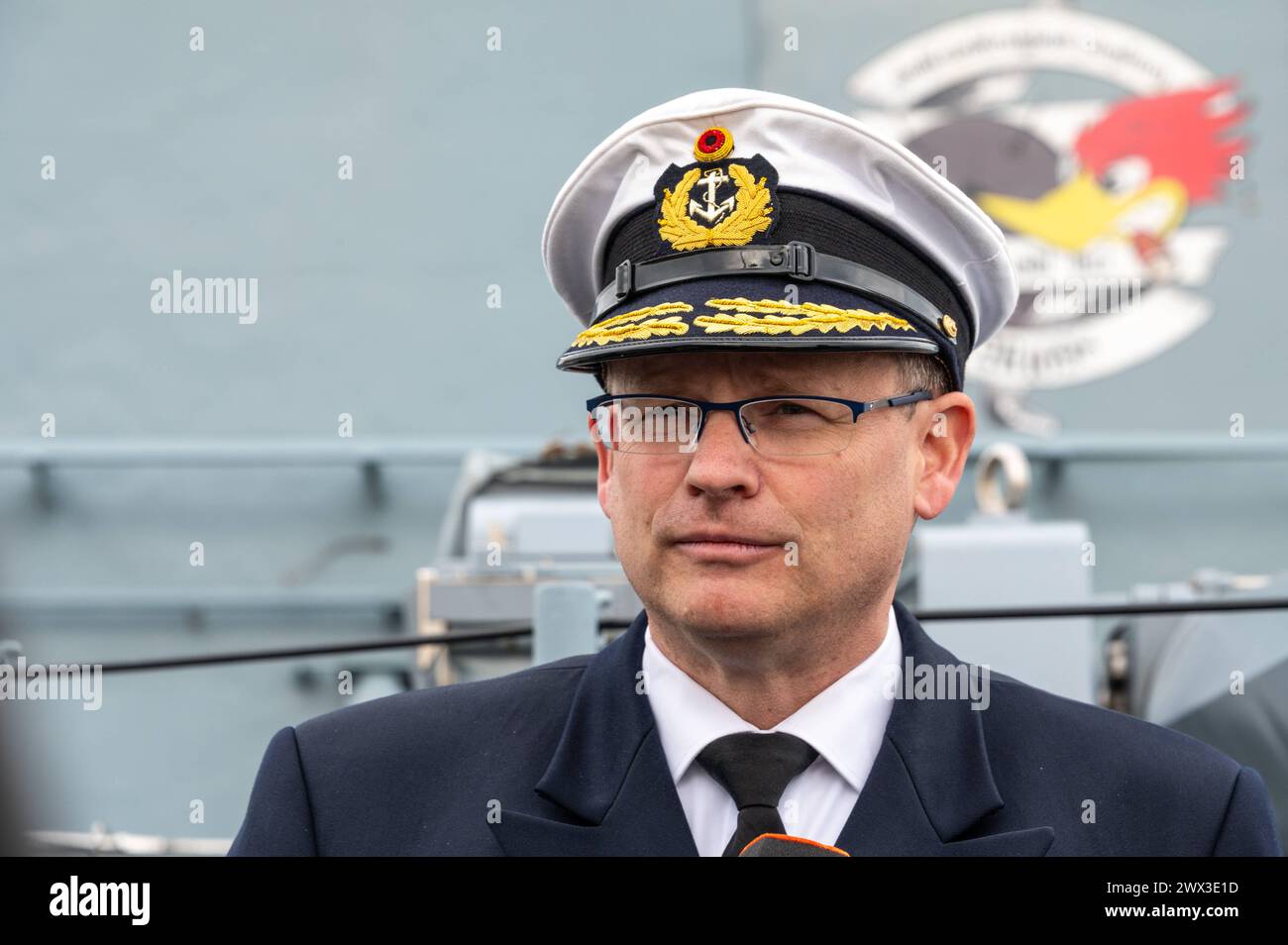 Minenabwehrboote hi-res stock photography and images - Alamy