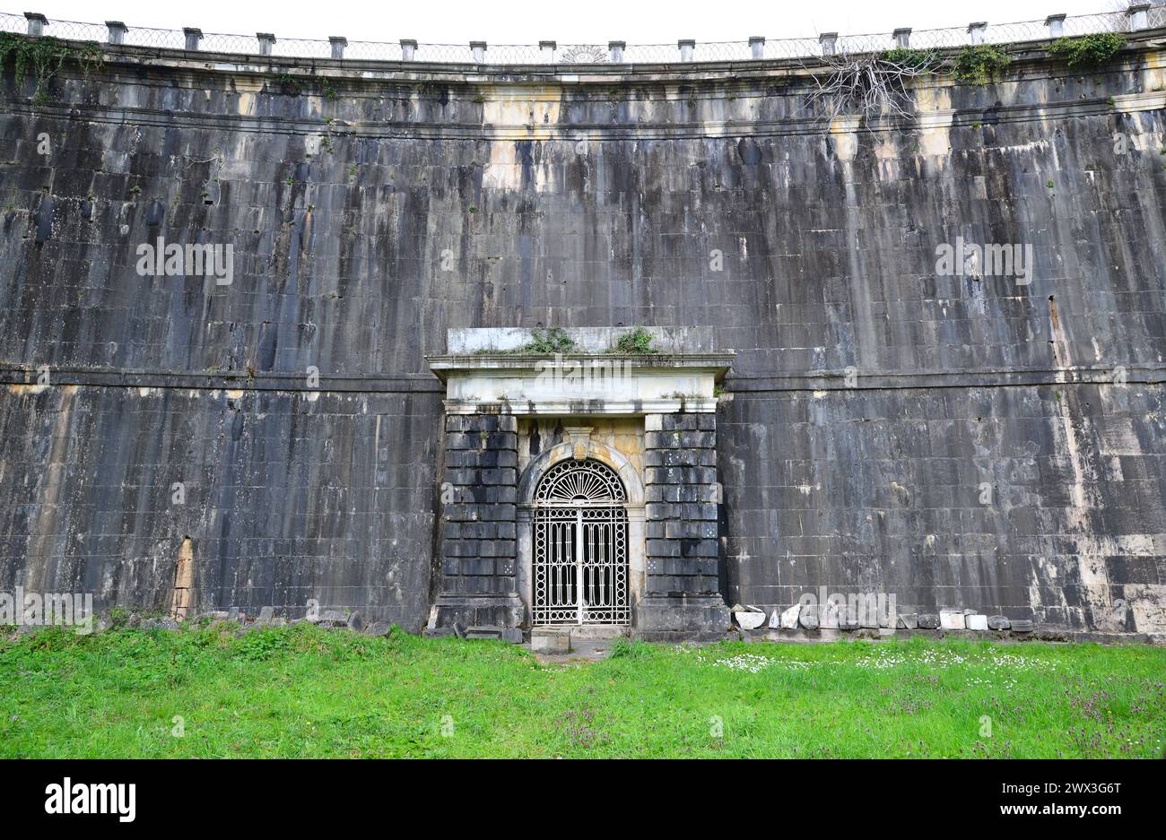 2. Mahmut Dam, located in Istanbul, Turkey, was built in 1839 Stock ...