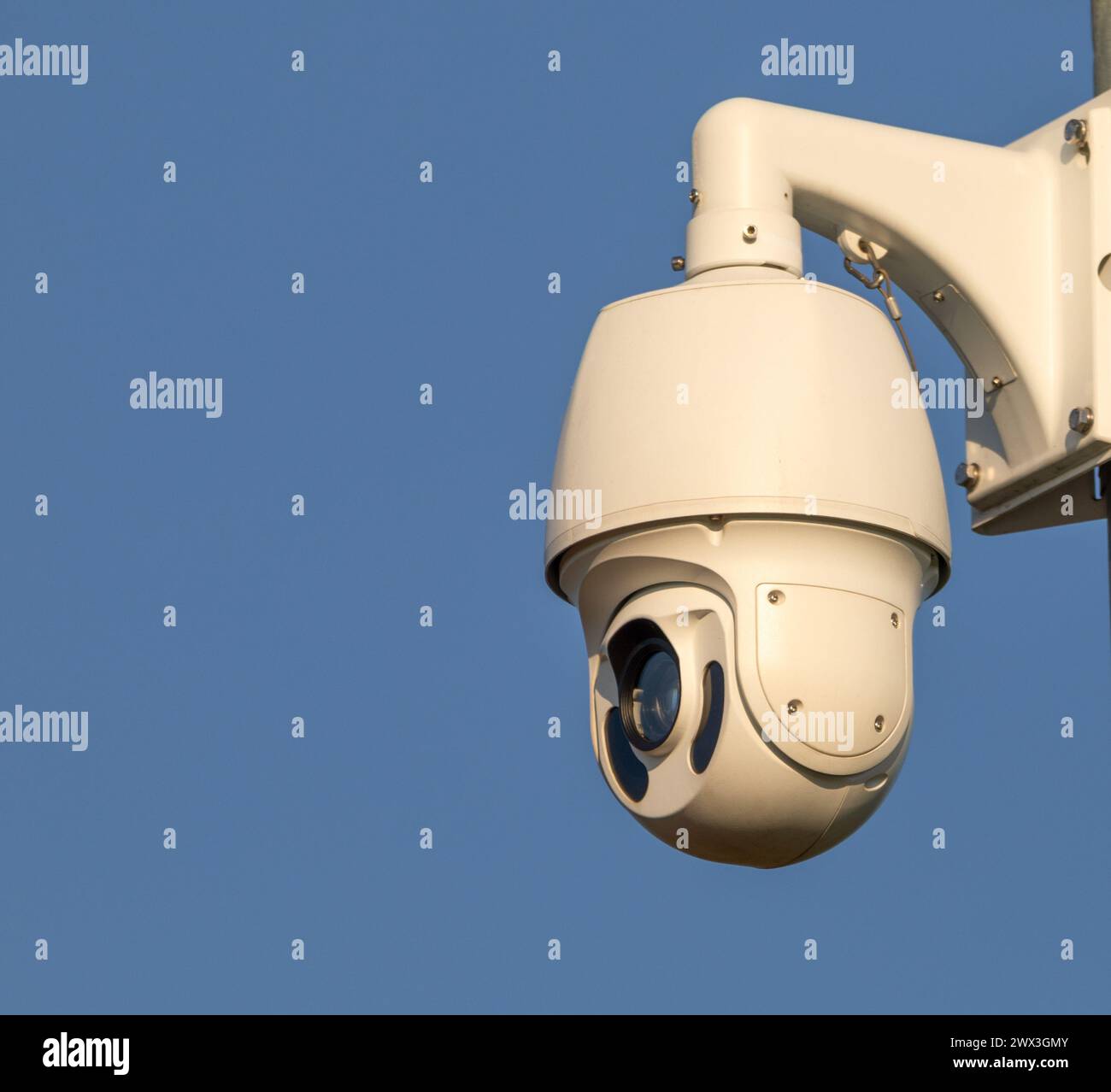 Urban video surveillance icon hi-res stock photography and images - Alamy