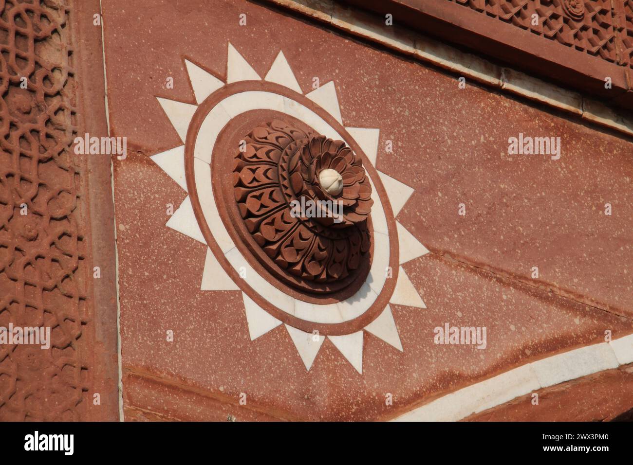 Inlay art hi-res stock photography and images - Alamy