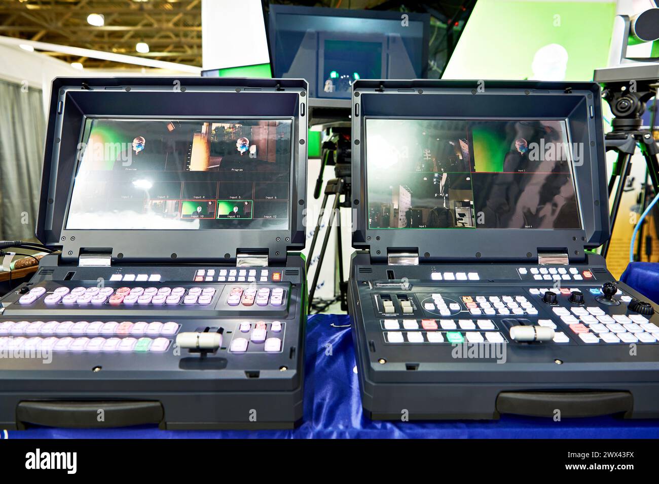 Video production studio hi-res stock photography and images - Alamy