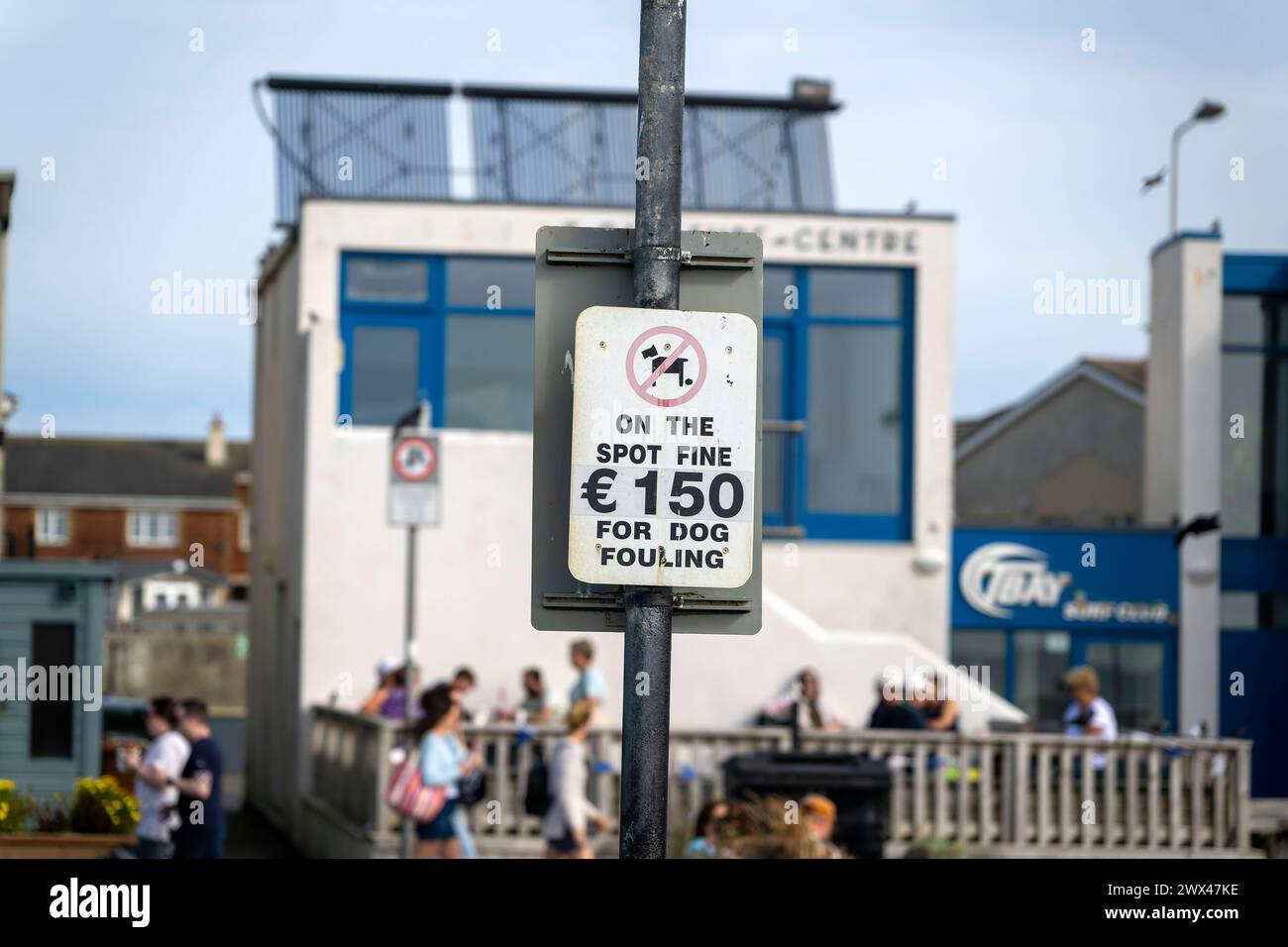 Verbotszeichen in wasser hi-res stock photography and images - Alamy