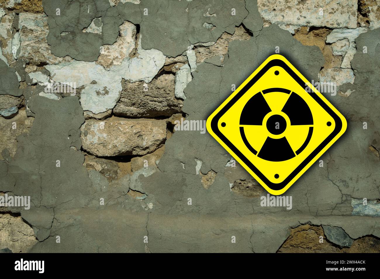 Old cracked wall radiation hi-res stock photography and images - Alamy