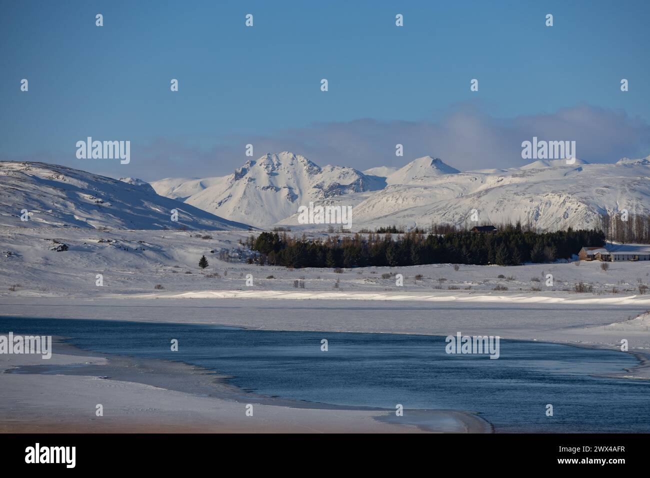 Icelandic snow scene hi-res stock photography and images - Alamy