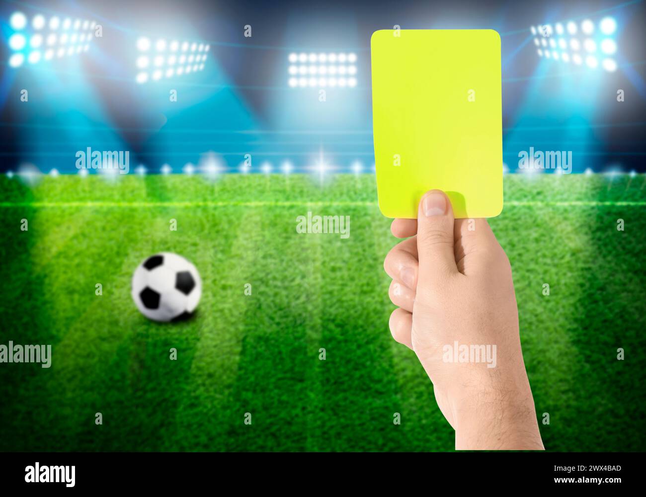 Holding score card hi-res stock photography and images - Alamy