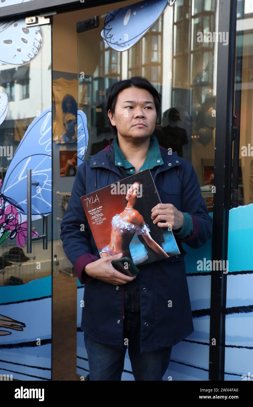 UK press team waiting for singer Tyla to arrive. GRAMMY-award winning ...