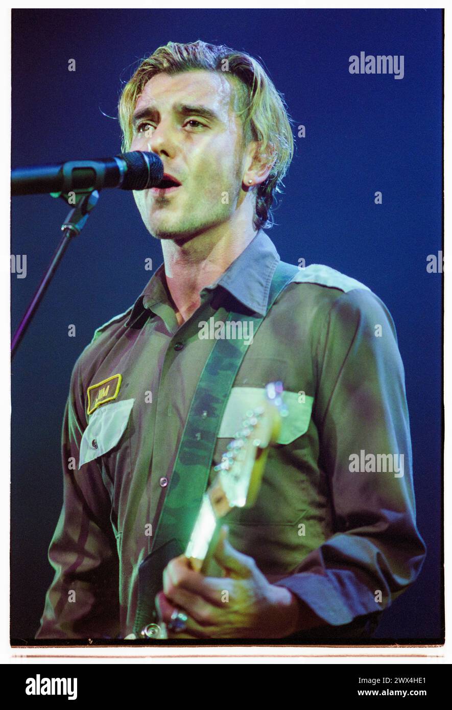 GAVIN ROSSDALE, BUSH, 2001 CONCERT: Gavin Rossdale of the English rock ...