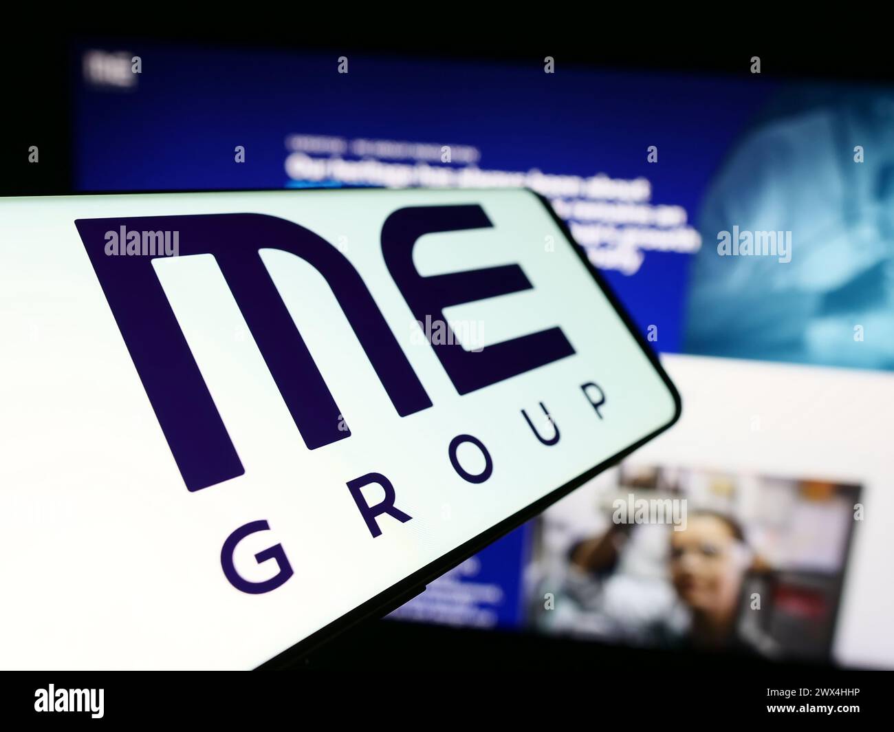 Vending booth hi-res stock photography and images - Alamy