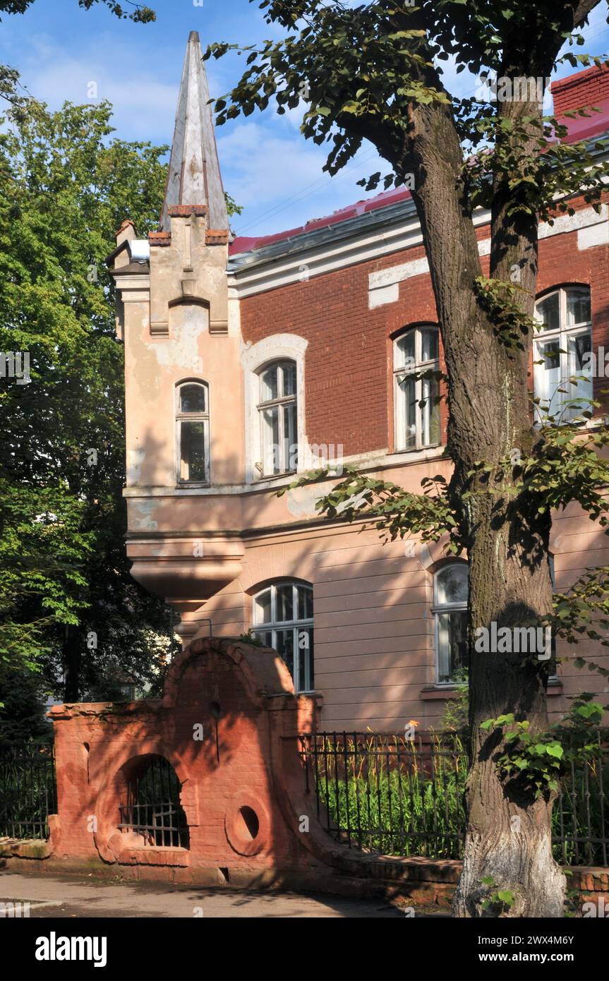 Villa at tarnawskoho street hi-res stock photography and images - Alamy