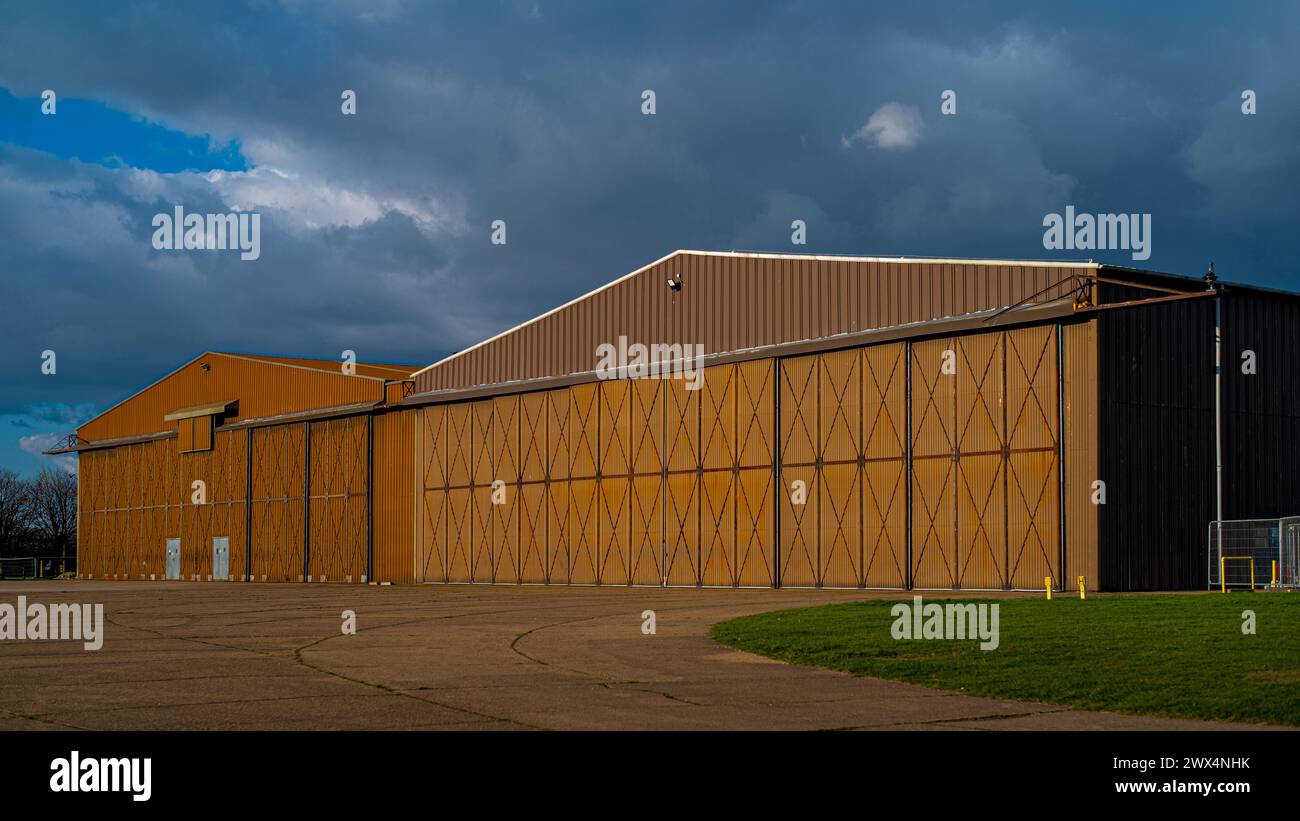 Duxford IWM Hangar 2 - Hangar 2 at the Imperial War Museum Duxford is ...