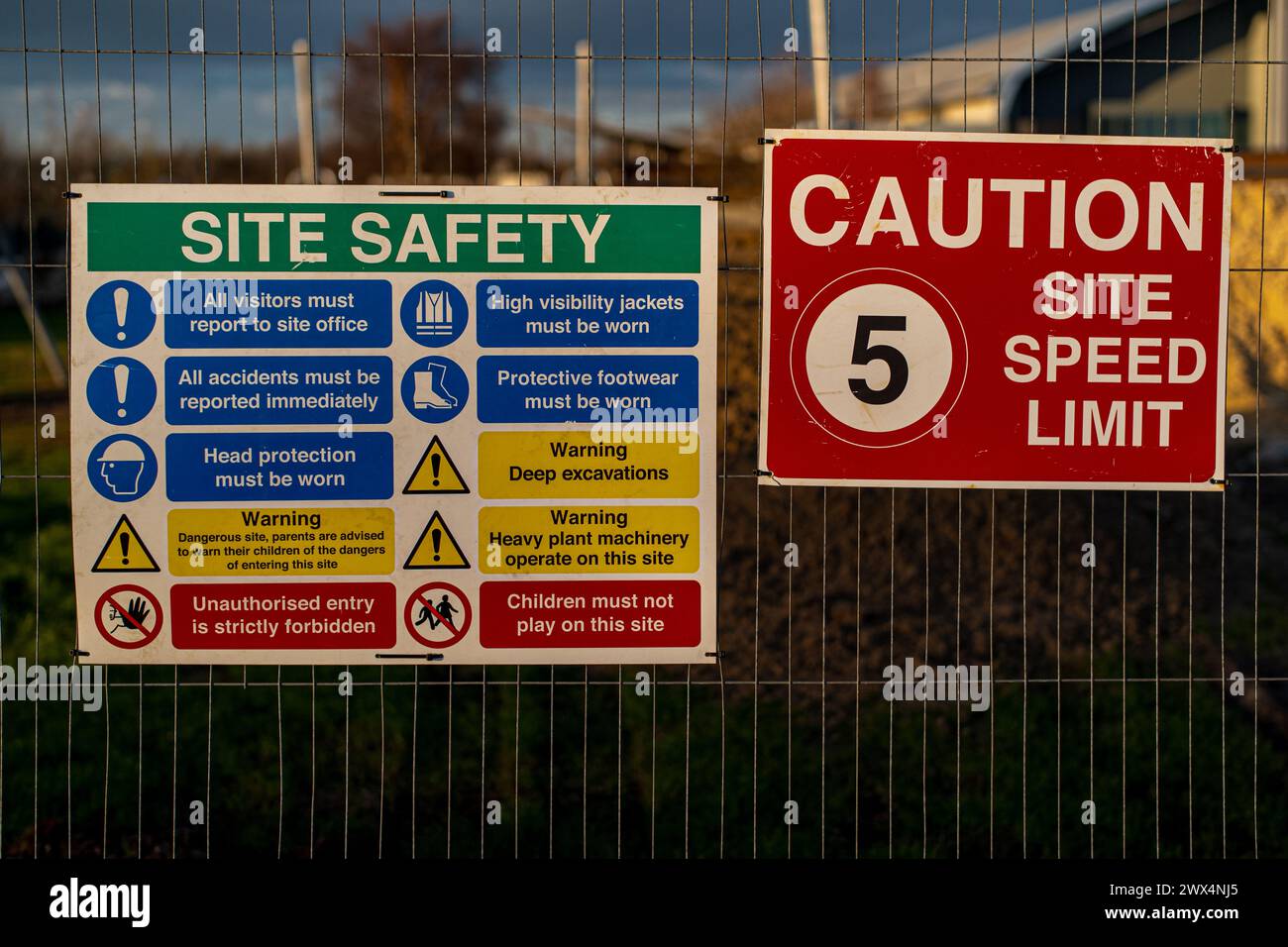 Building Site Safety Signs UK. Constriction Site Safety Notices UK ...