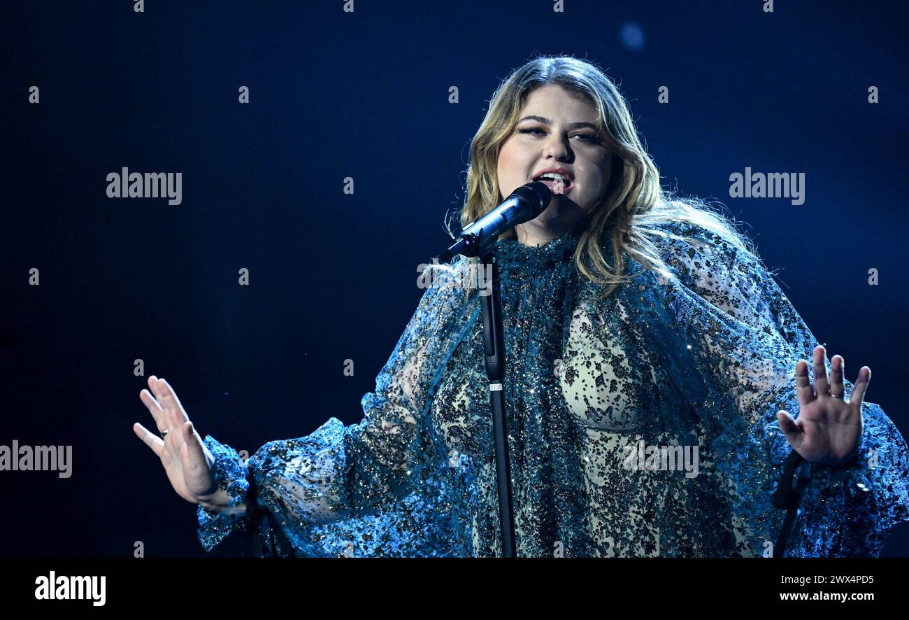 Berlin, Germany. 27th Mar, 2024. Singer Alina Wichmann is in the studio ...