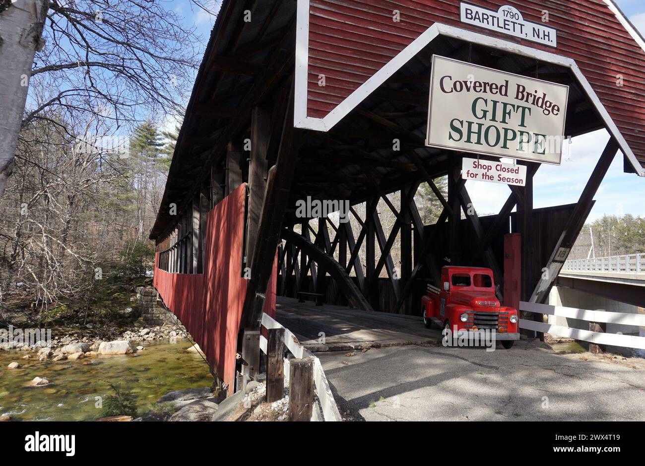 Covered Bridge, Bartlett, New Hampshire Stock Photo - Alamy