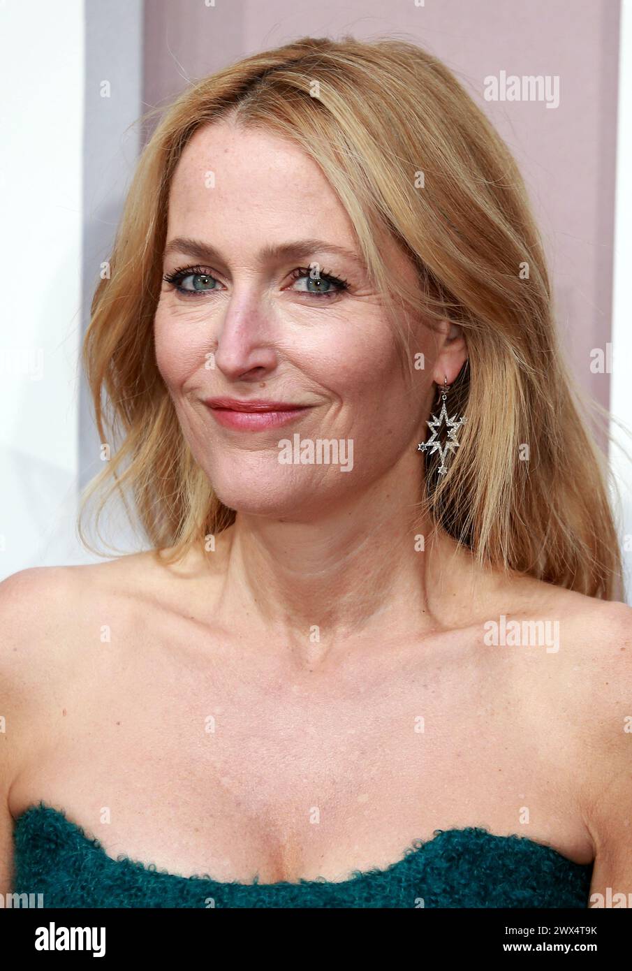 London, UK. 27th Mar, 2024. Gillian Anderson attends the world premiere ...