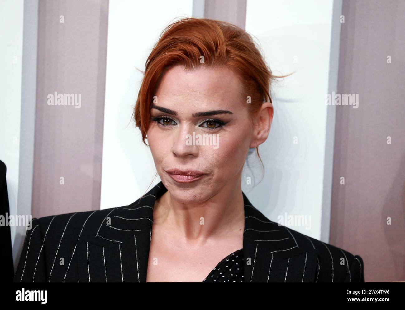 Scoop world premiere in curzon mayfair hi-res stock photography and ...