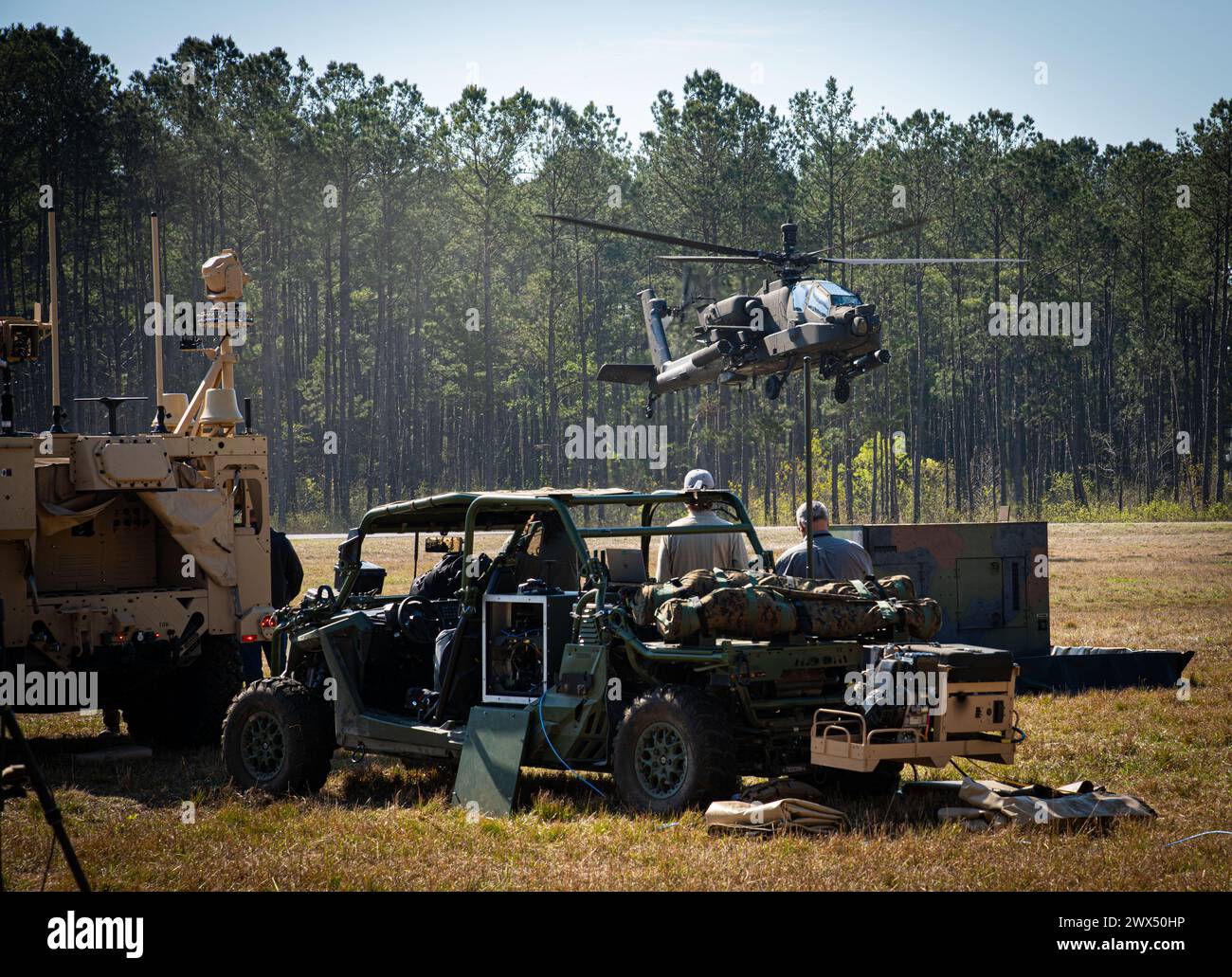 240321-N-GB257-1033 N. Charleston, SC (March 21, 2024) Leaders, subject ...