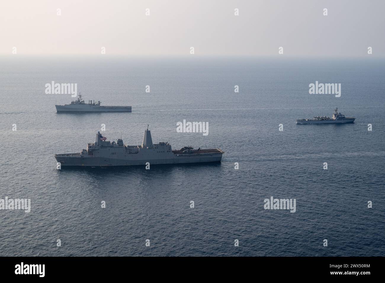 U.S. Navy San Antonio-class amphibious transport dock ship USS Somerset ...