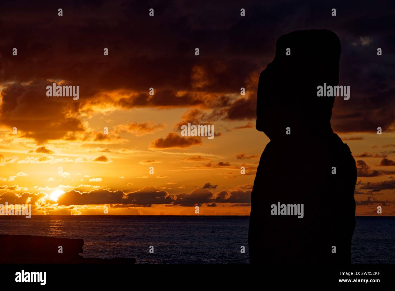 Hanga Roa, Easter Island, Chile. 30th Dec 2023. Archaeological site of ...