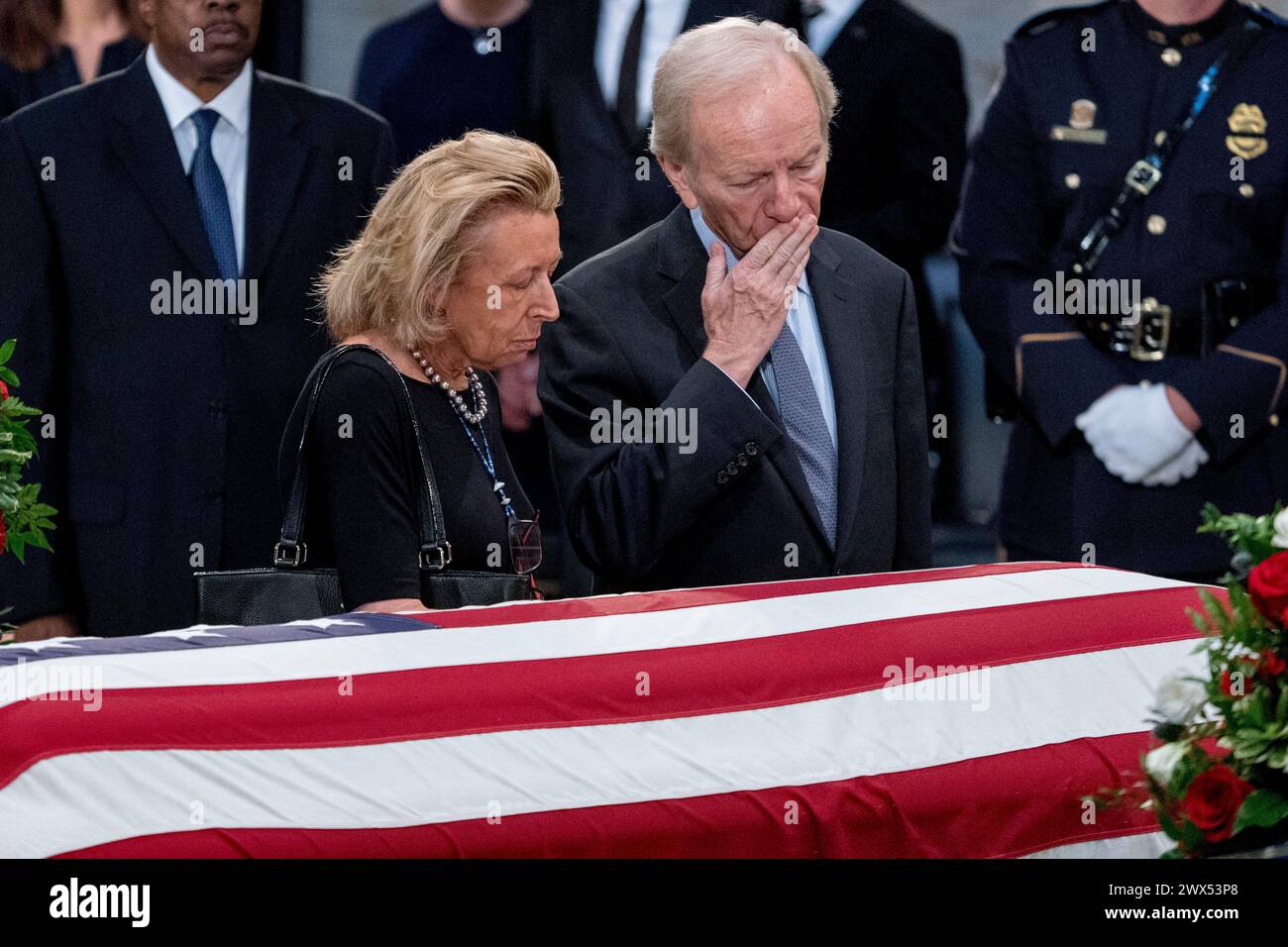 Sen joe lieberman hi-res stock photography and images - Alamy