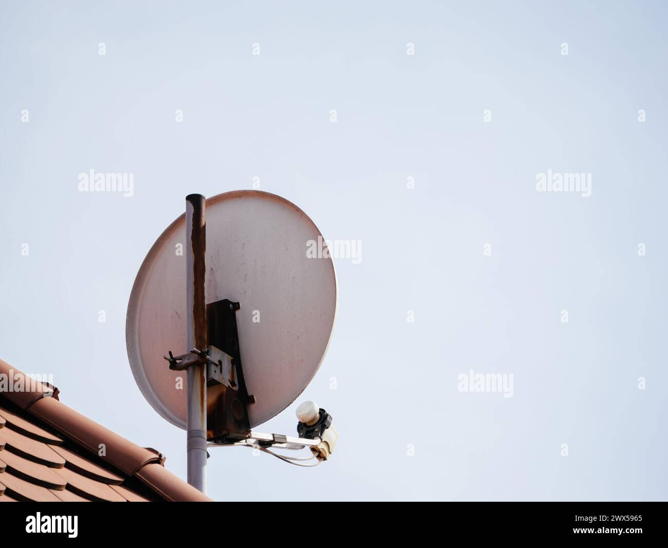 Satellite tv and wireless internet services hi-res stock photography ...