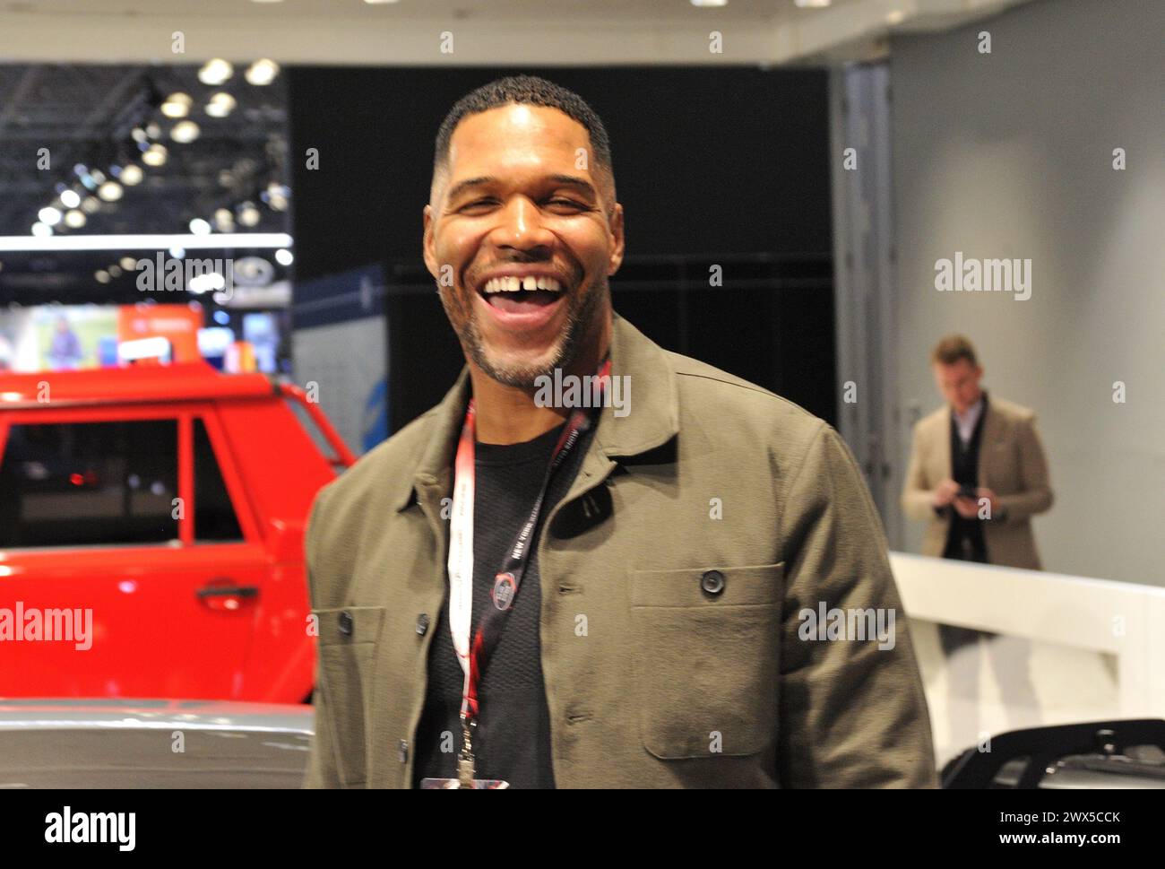 New York, USA. 27th Mar, 2024. Michael Strahan checks out his 2024 ...