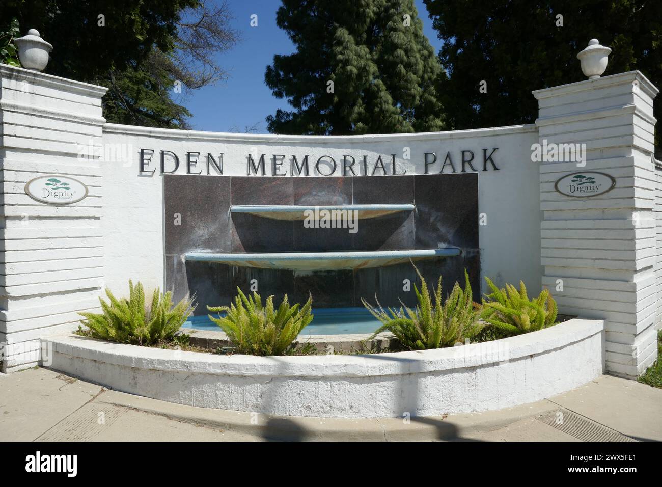 Mission Hills, California, USA 26th March 2024 Eden Memorial Park on ...