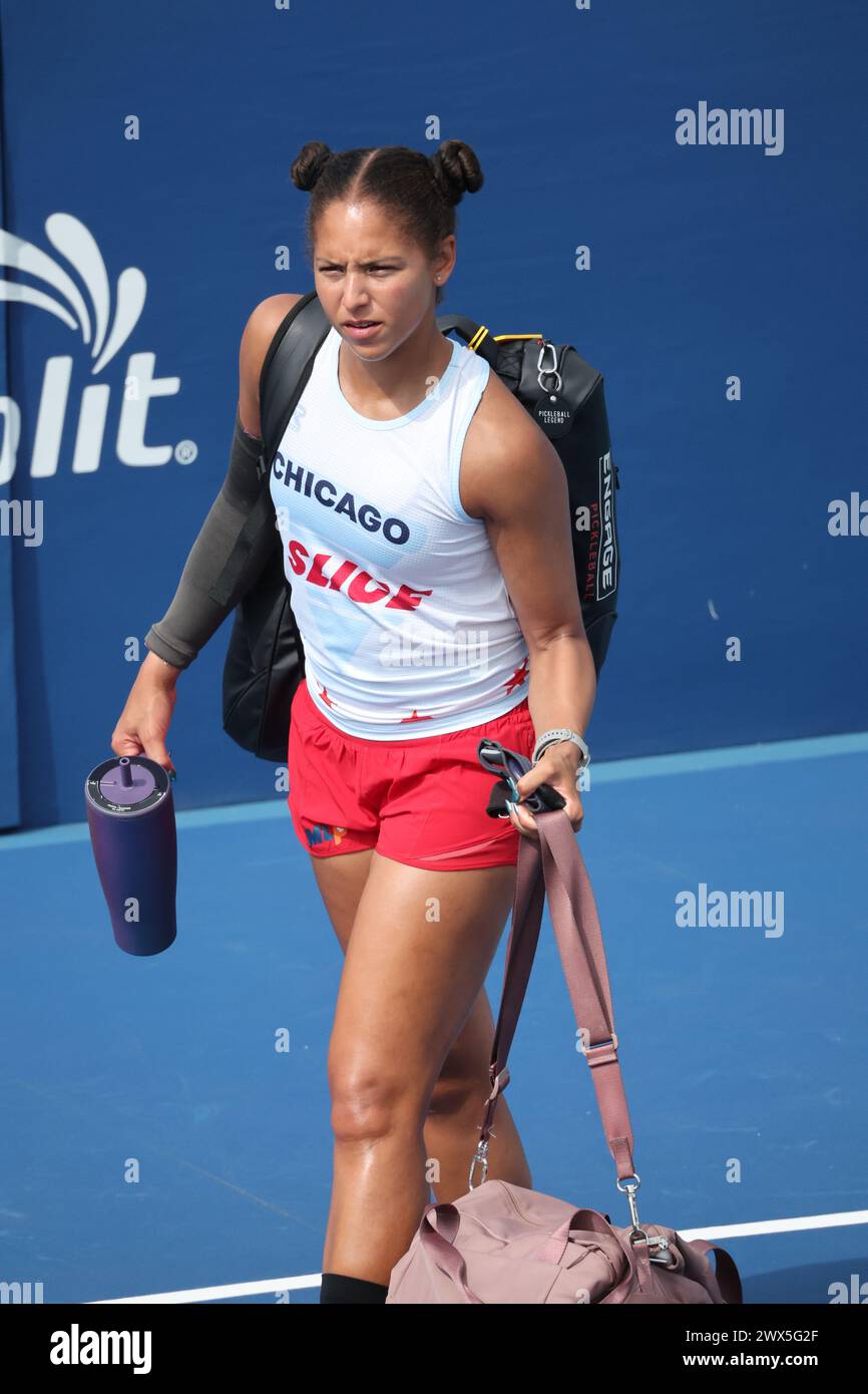 MIAMI GARDENS, FLORIDA - MARCH 27: Jessie Irvine attends the Major ...
