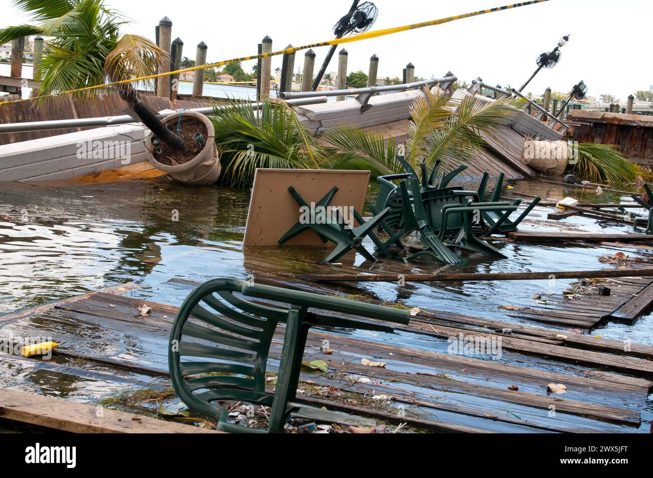 SMG Shuckers Waterfront Grill FL40 Deck Collapses 061413 02.JPG MIAMI ...