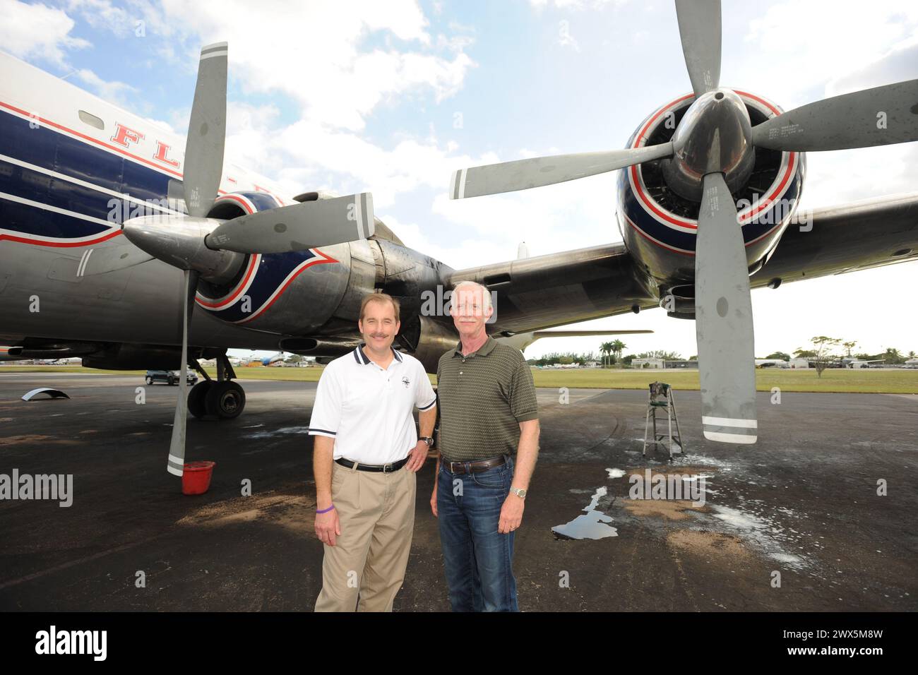 MIAMI, FL - NOVEMBER 17: Captain 'Sully' Sullenberger and Co-pilot Jeff ...