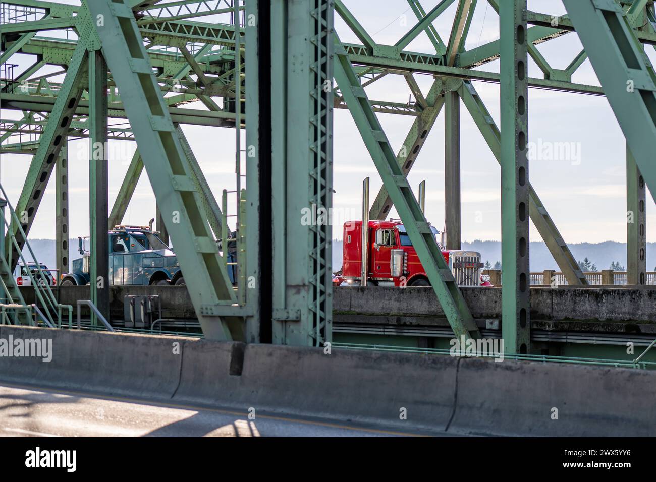 Mobile roadside assistance powerful tow big rig semi truck towing ...