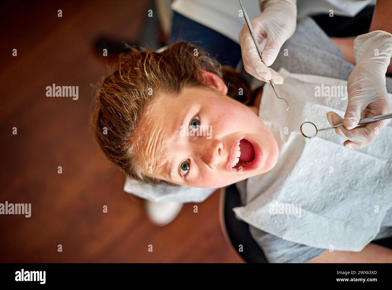 Dental anxiety in children hi-res stock photography and images - Alamy