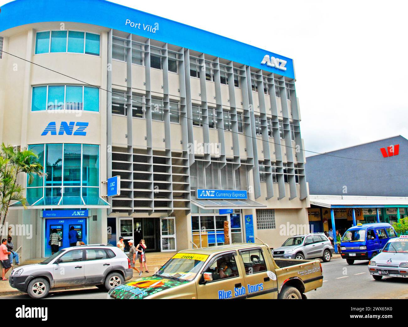 Anz bank logo hi-res stock photography and images - Alamy