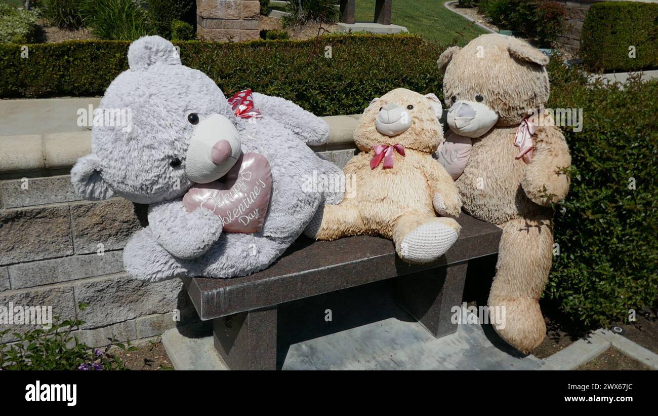 Mission Hills, California, USA 26th March 2024 Giant Teddy Bears at ...