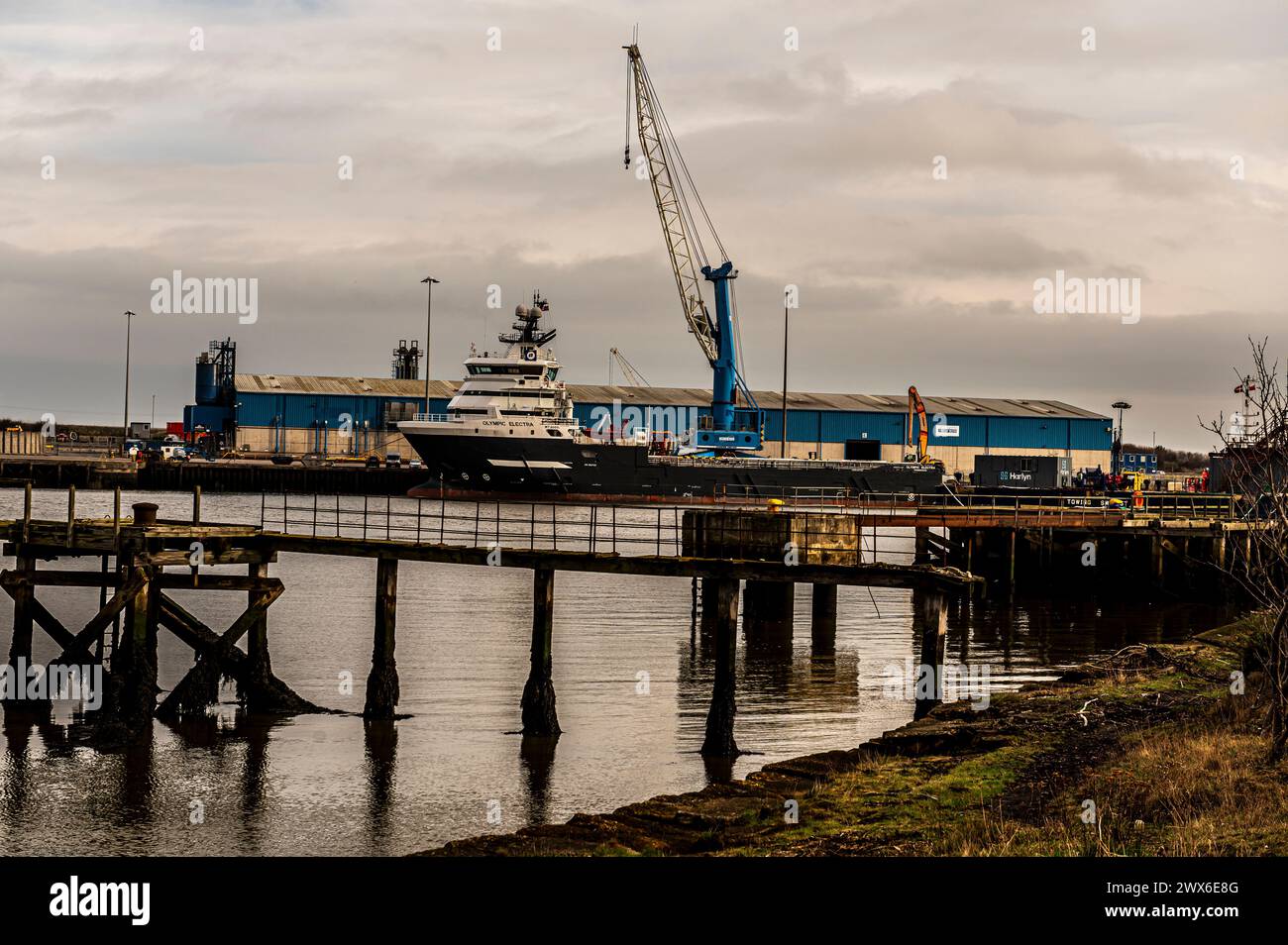 Battleship Wharf Terminal hosting a big ship on the River Blyth in ...