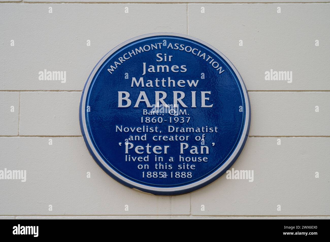 Blue Plaque on building at corner of Grenville Street and Bernard ...