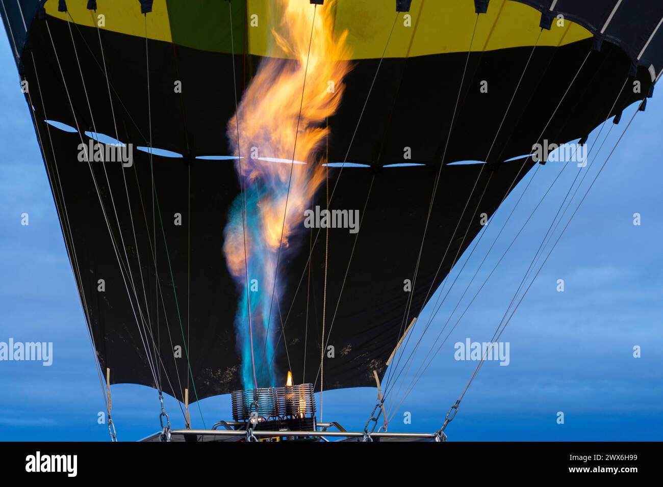 Flame of a hot air balloon hi-res stock photography and images - Alamy