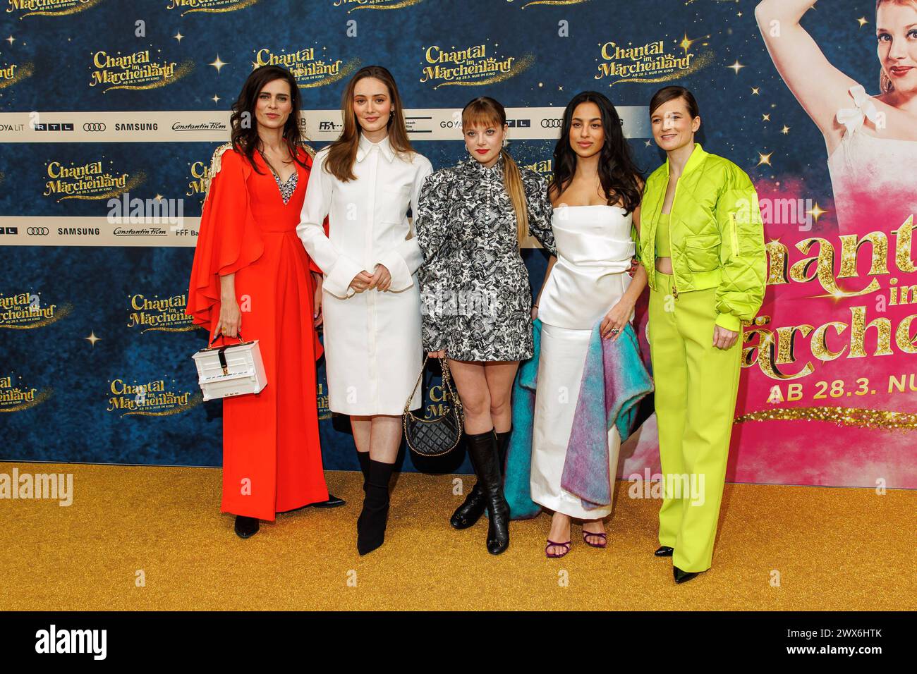 Premiere - Chantal im Märchenland Nora Tschirner, Maria Ehrich, Jella ...