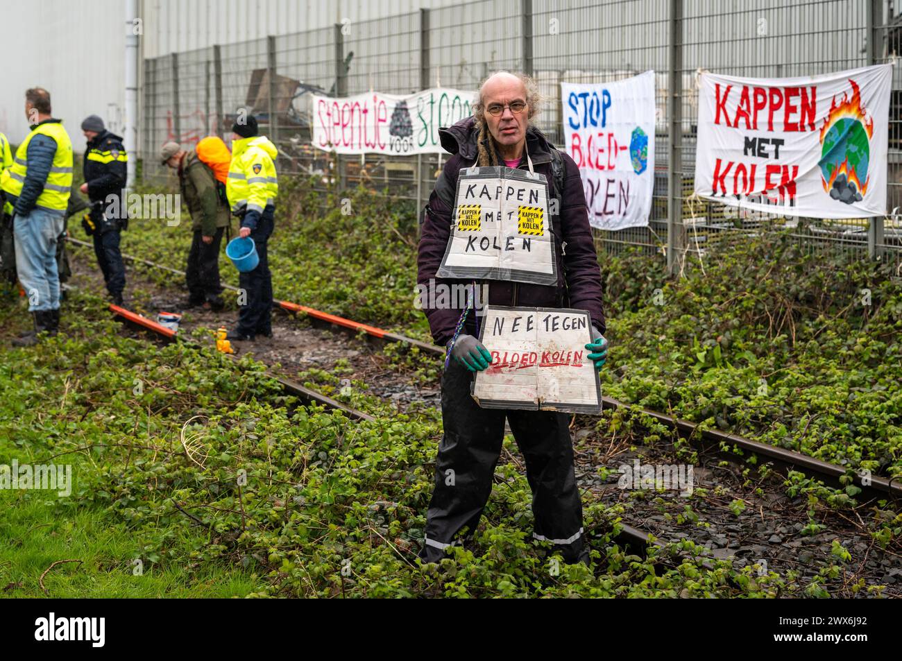 Amsterdam, The Netherlands, 24.03.2024, Climate activists from 'Kappen ...
