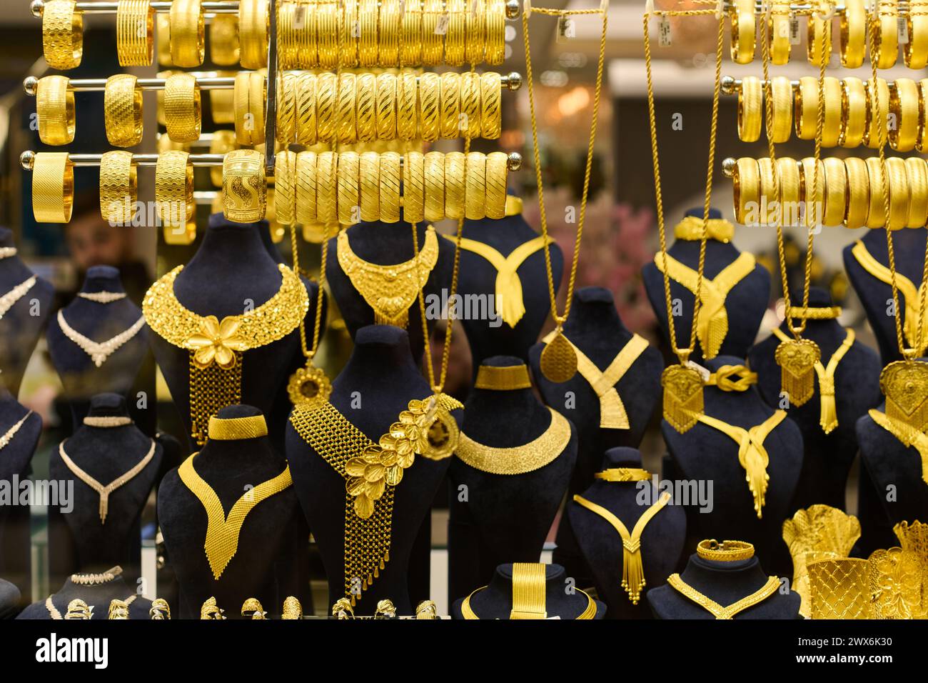 Turkish gold jewelry stores hi-res stock photography and images - Alamy