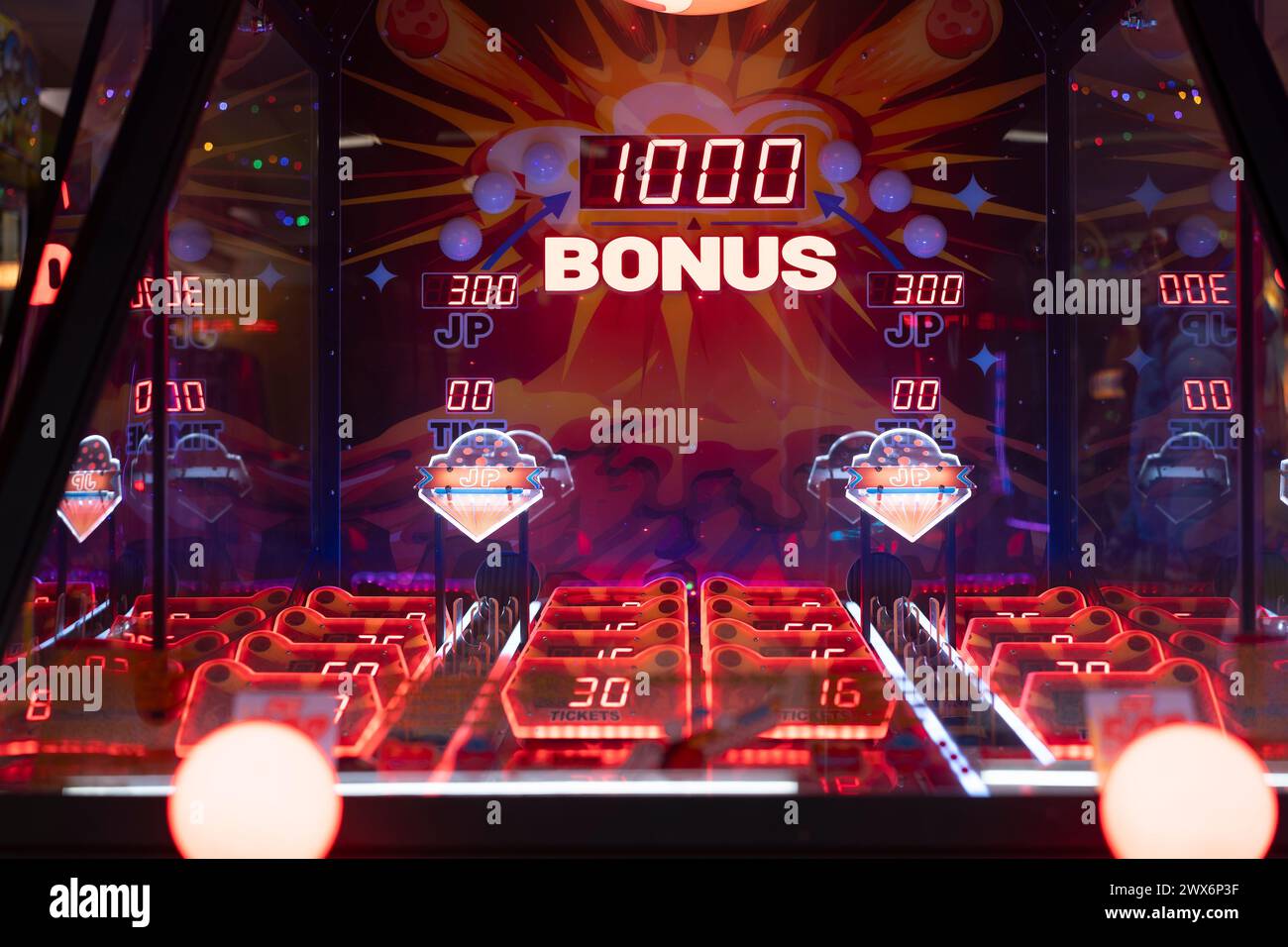 Amusement arcade with a view hi-res stock photography and images - Alamy