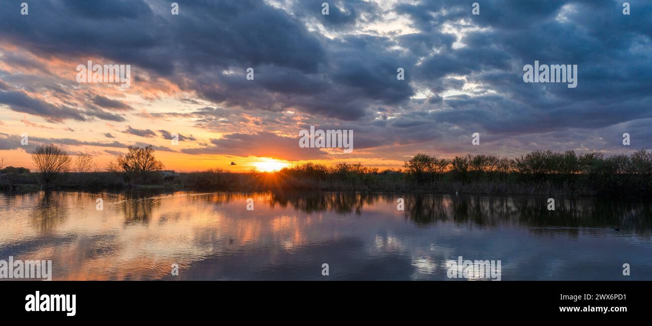 Beautiful sunset landscape small lake hi-res stock photography and ...