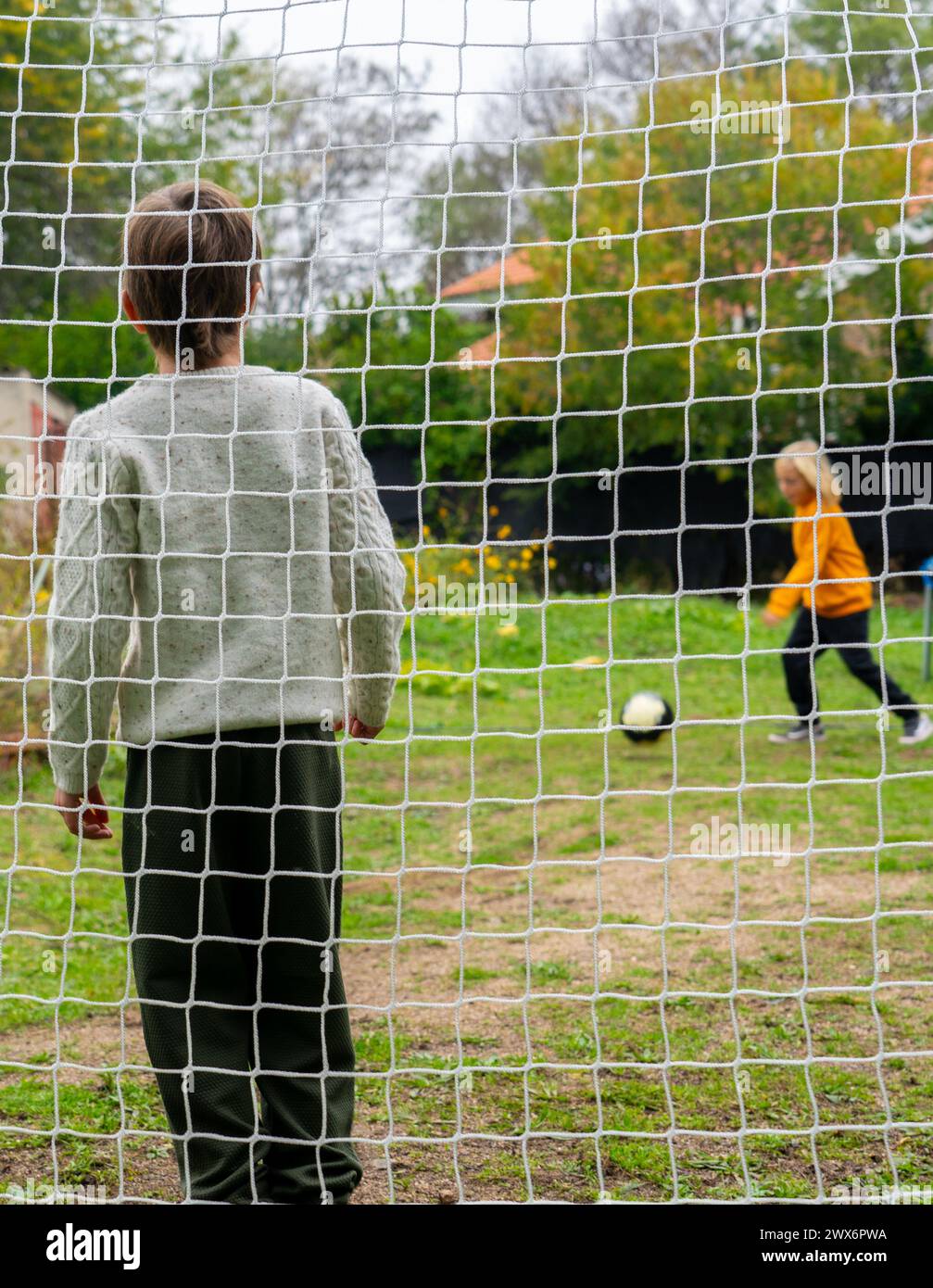 Youth soccer goalkeeper training hi-res stock photography and images ...