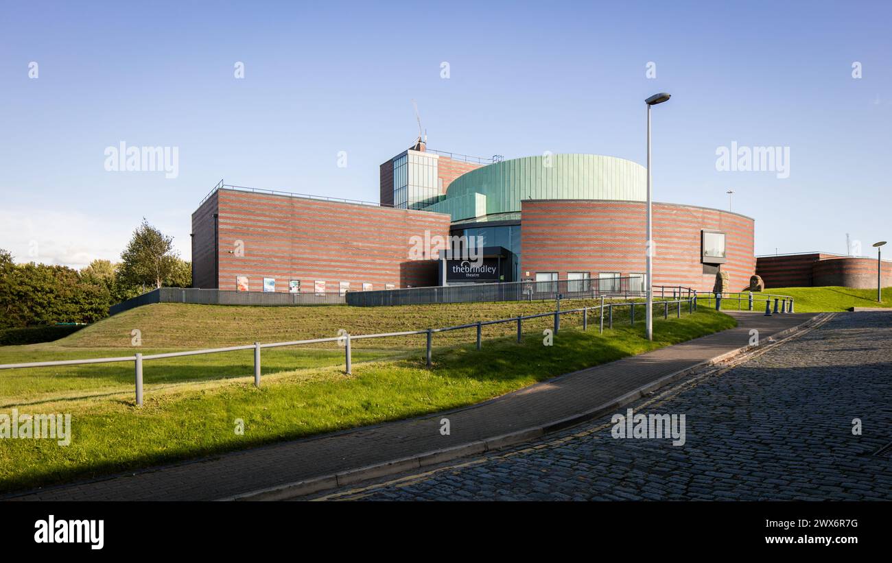 Runcorn uk hi-res stock photography and images - Alamy