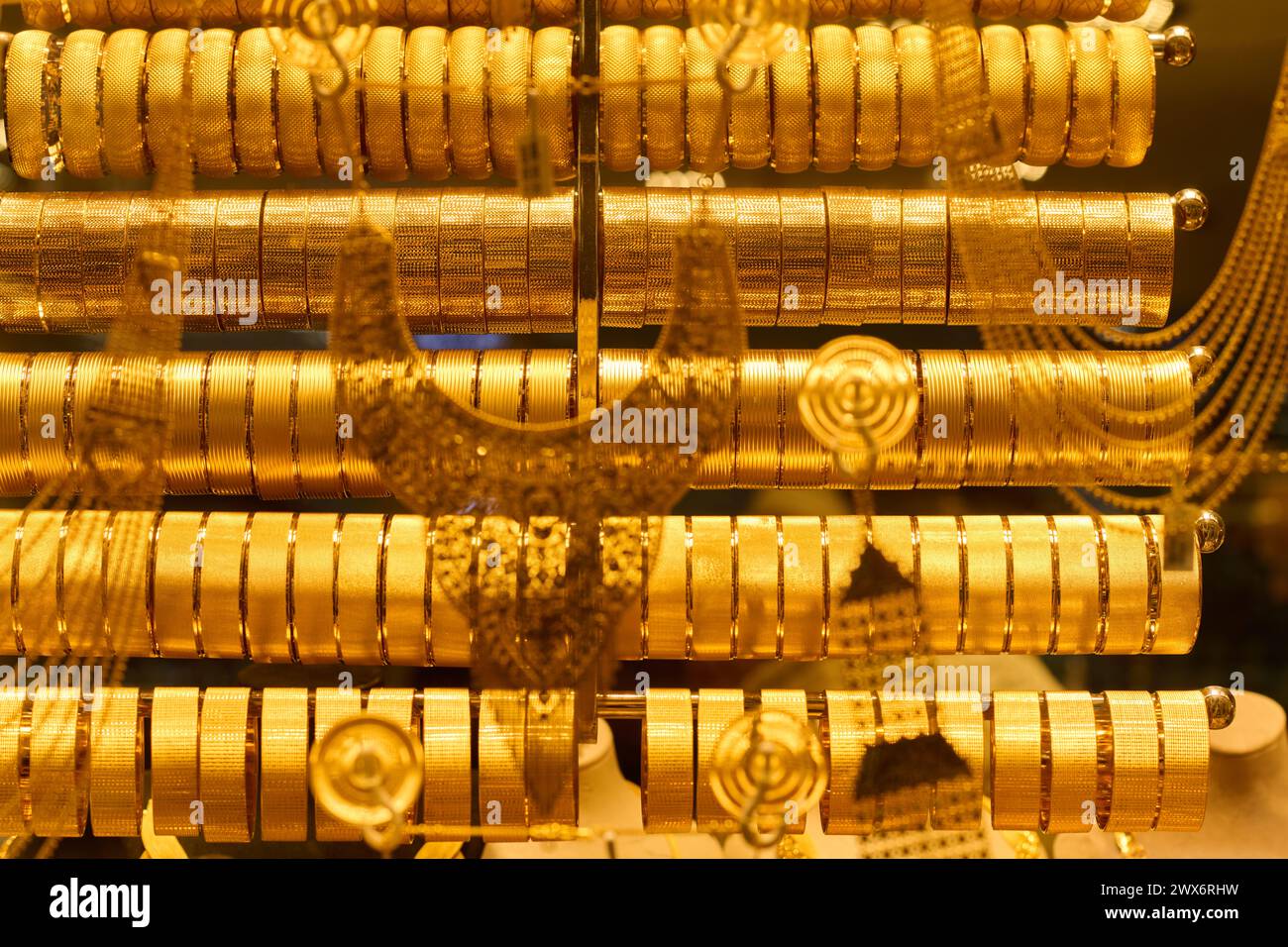 Turkish gold jewelry stores hi-res stock photography and images - Alamy