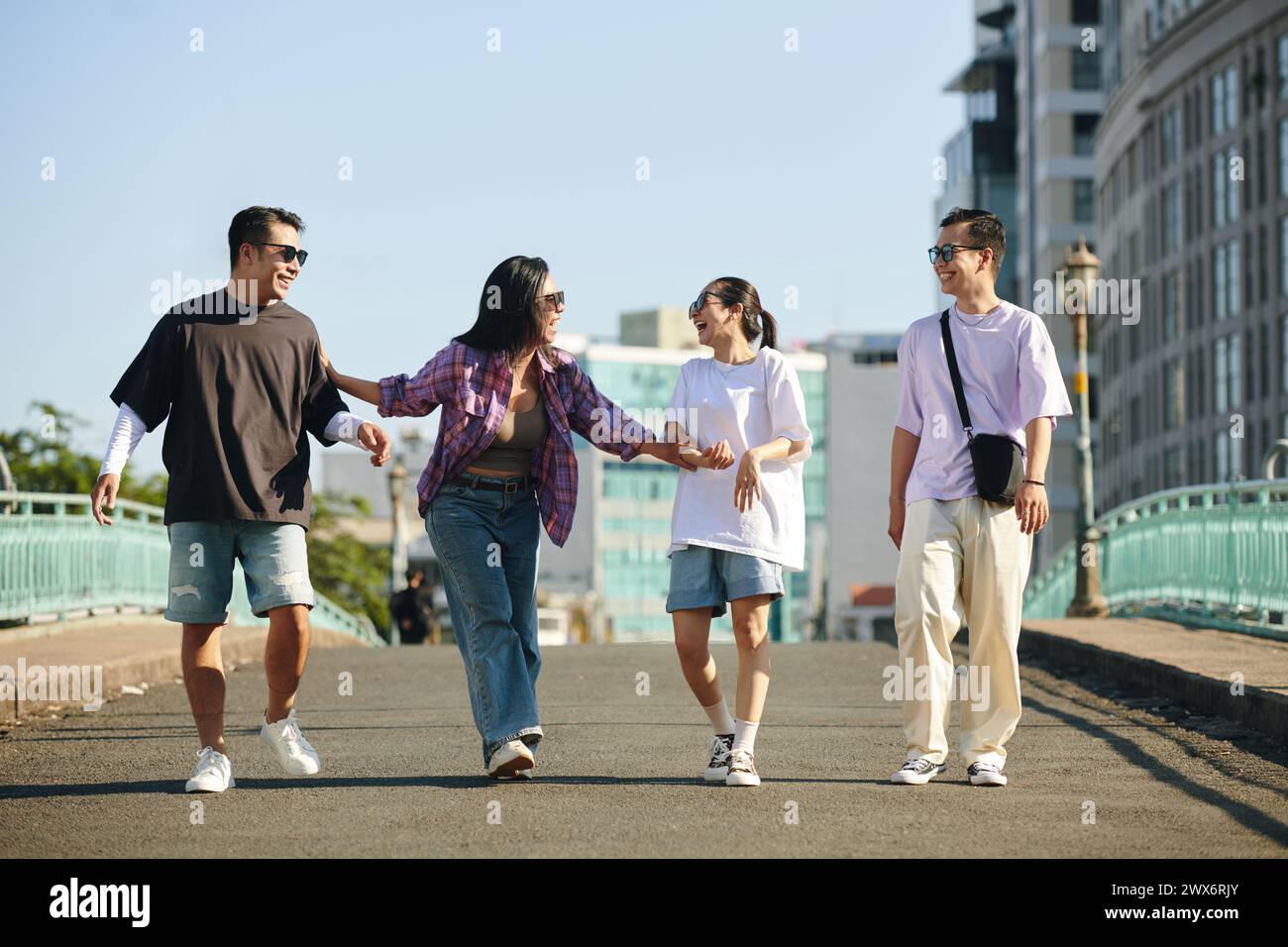 People walking around street hi-res stock photography and images - Alamy