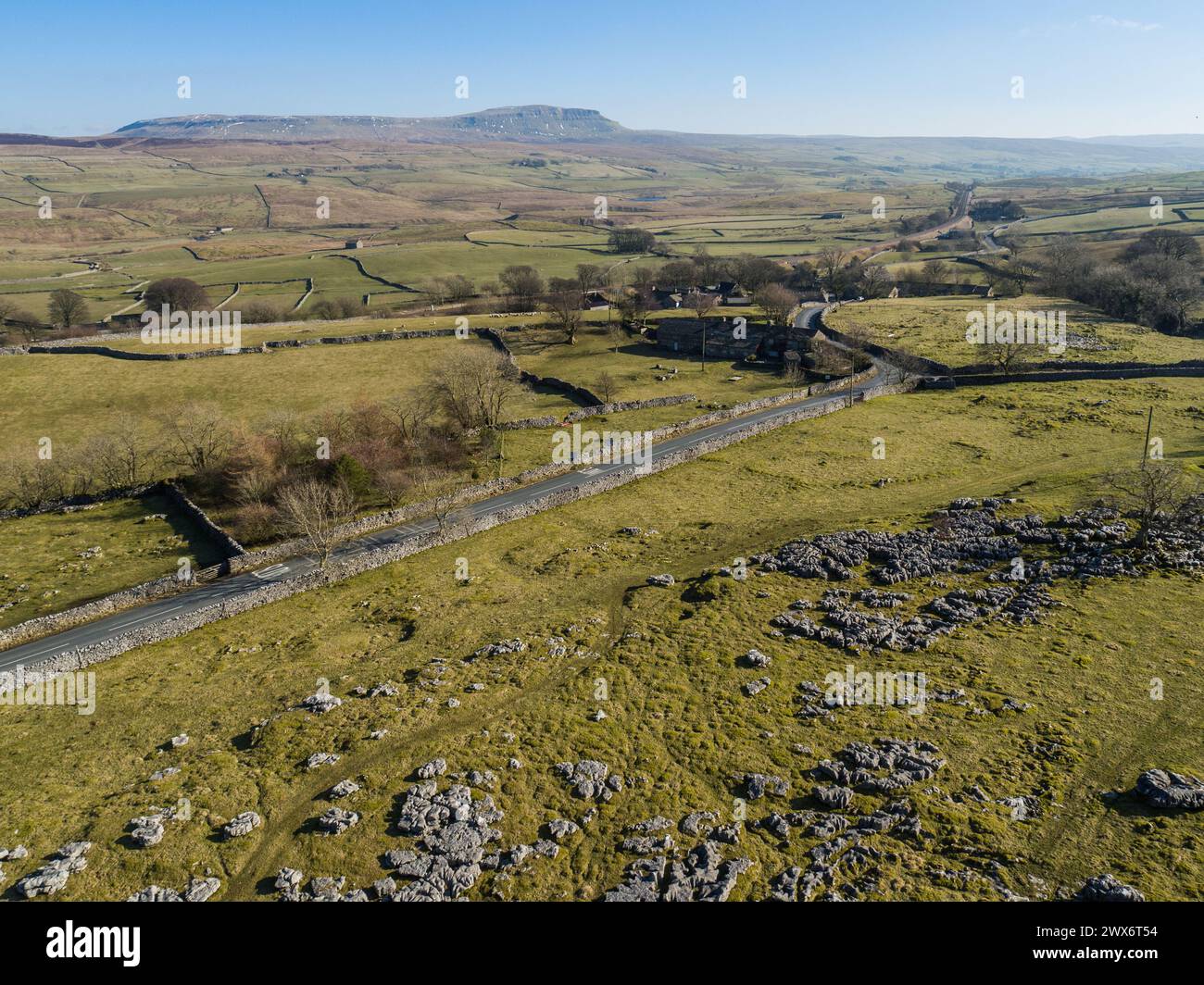 Walking in limestone country hi-res stock photography and images - Alamy