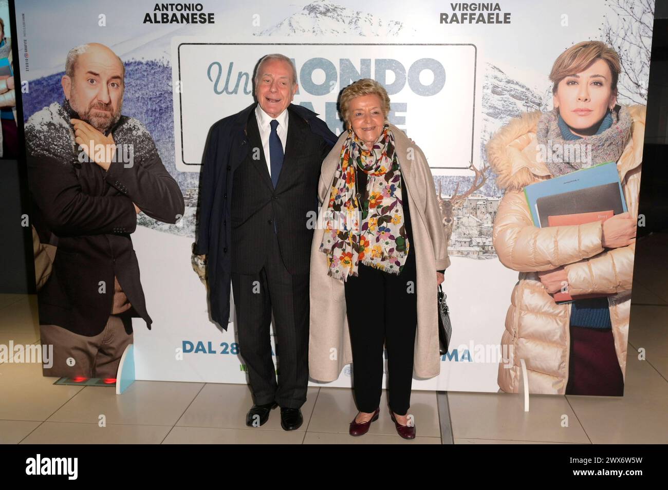 Gianni Letta mit Ehefrau Maddalena Marignetti bei der Premiere des ...