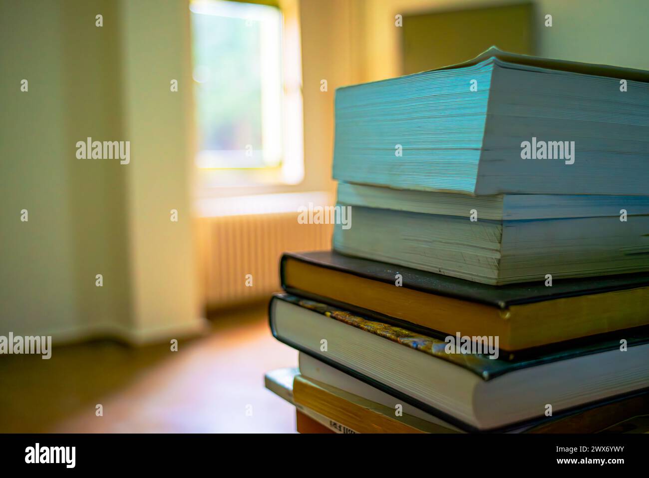 Appealing study hi-res stock photography and images - Alamy